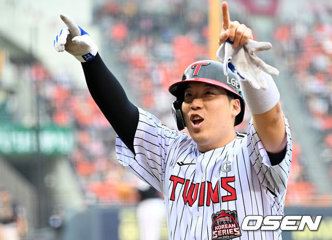 ‘대충격’ 한화, 24일 쉰 LG에 난타 당했다…박해민 홈런 빠던-신민재 3안타-톨허스트 QS, LG 8-2 완승→우승확률 73.2% [KS1 리뷰] | 미주중앙일보