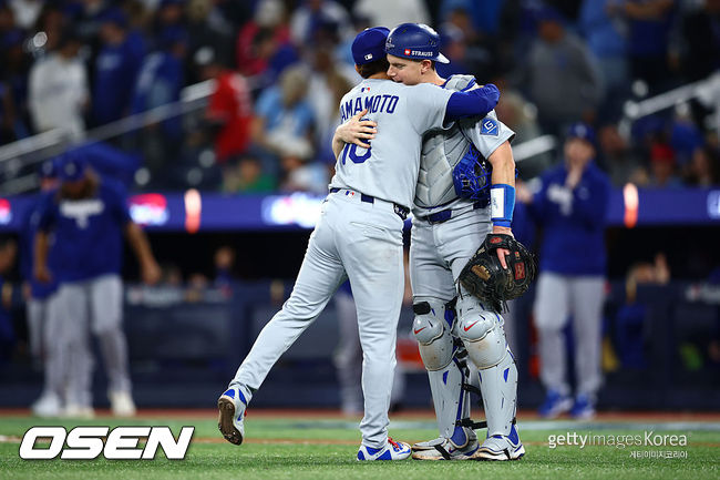 불펜 고민? 완투하면 되잖아…'2G 연속 완투' 낭만을 던졌다, 4680억도 ‘혜자 계약’으로 만들다니 | 미주중앙일보