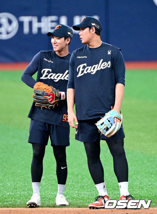 'LG 킬러 떴다' 1번 타자 황영묵 첫 선발, 한화 라인업 조정…손아섭 6번 타순→하주석 유격수 이동 [KS2] | 미주중앙일보