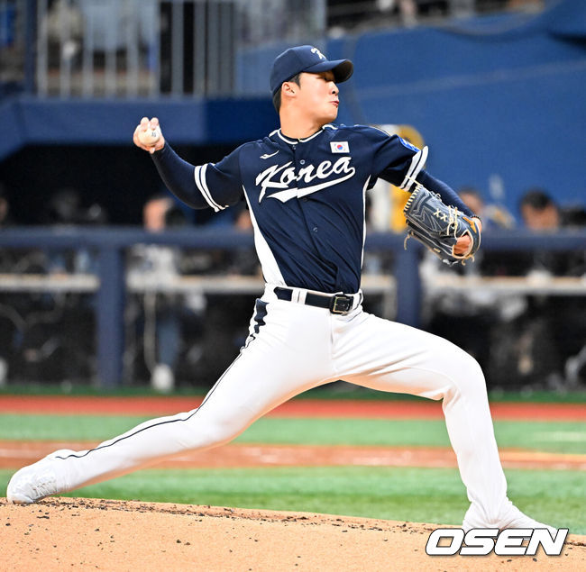 ‘152km 쾅!’ 22살 파이어볼러, 데뷔 첫 국가대표 등판 완벽했다…17구 2이닝 무실점 | 미주중앙일보