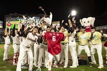 ‘최정이 던지고 김광현이 쳤다’ SSG, 이벤트 매치 섬곤전 2만1000명 흥행…한두솔 2점포·조형우 149km 쾅! [오!쎈 인천] | 미주중앙일보